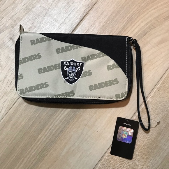 NFL | Bags | Las Vegas Raiders Nfl Wristlet Wallet Nwt | Poshmark